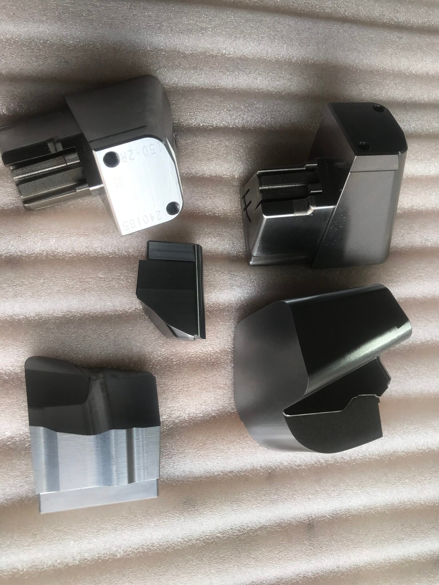 What is the difference between lifter and slider in the mold? - Rapid ...